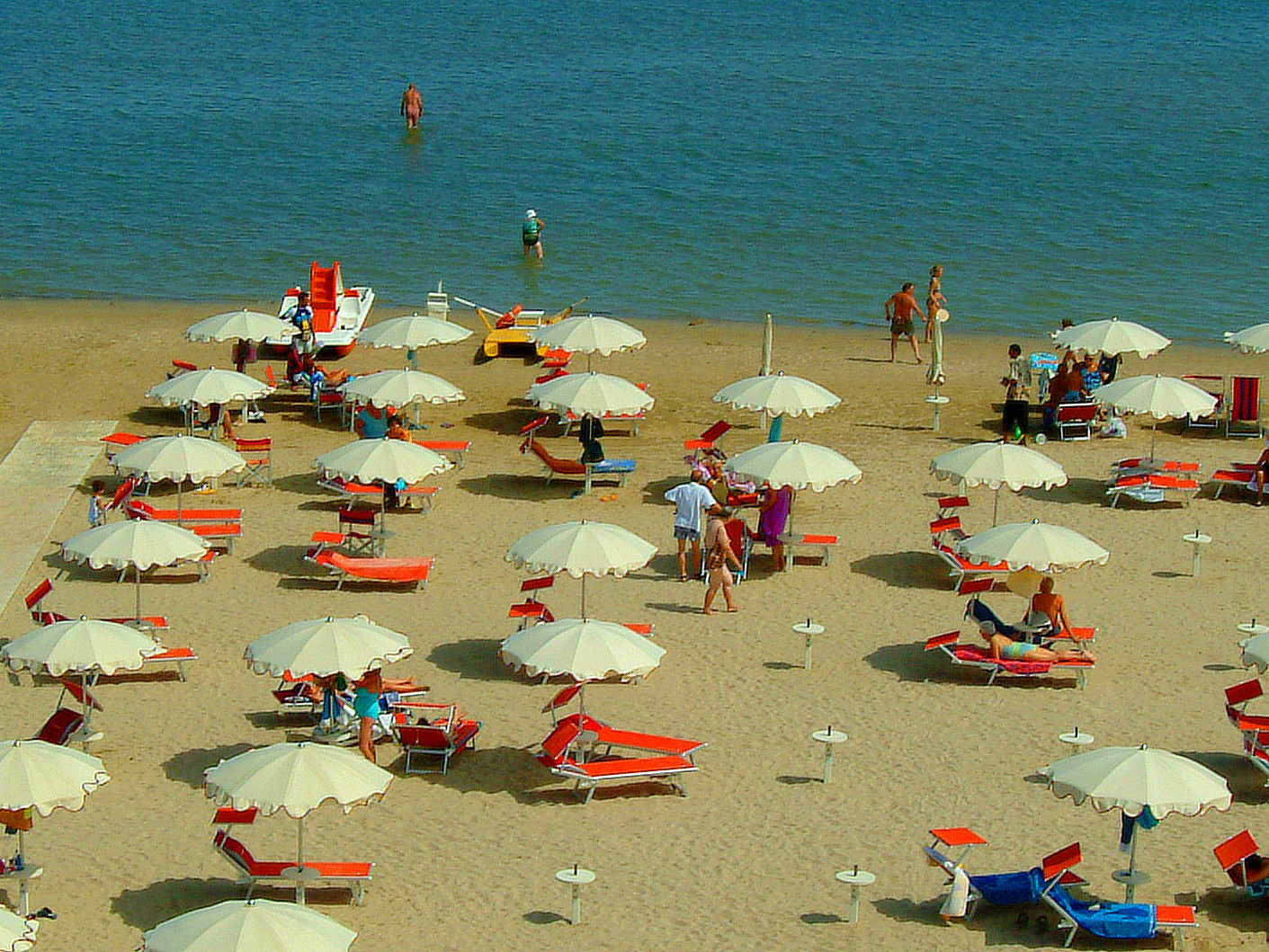 Rimini Viserba - Rimini - AZZURRO, opravdový specialista na dovolenou v ...